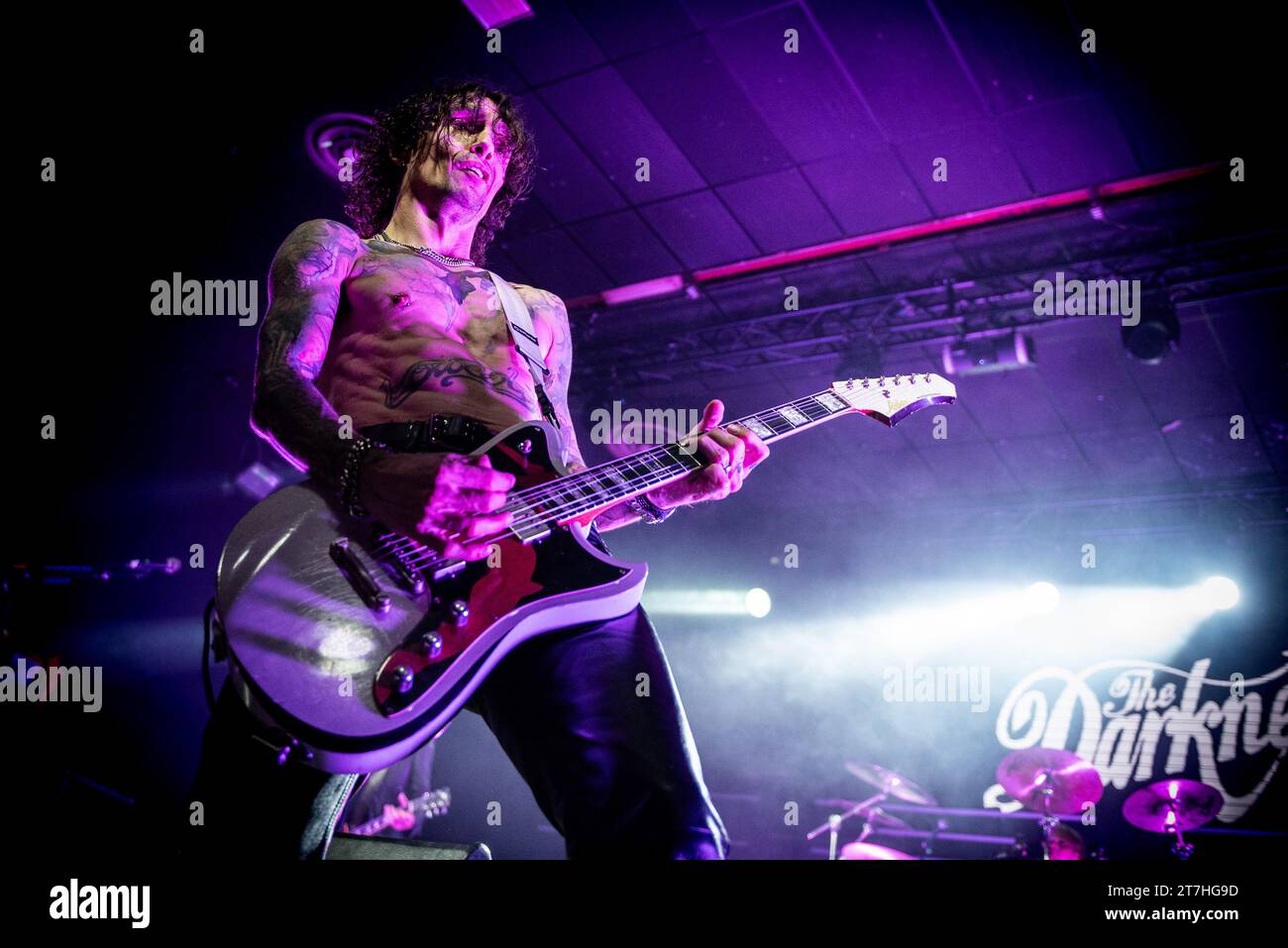 Justin Hawkins (The Darkness Stock Photo - Alamy
