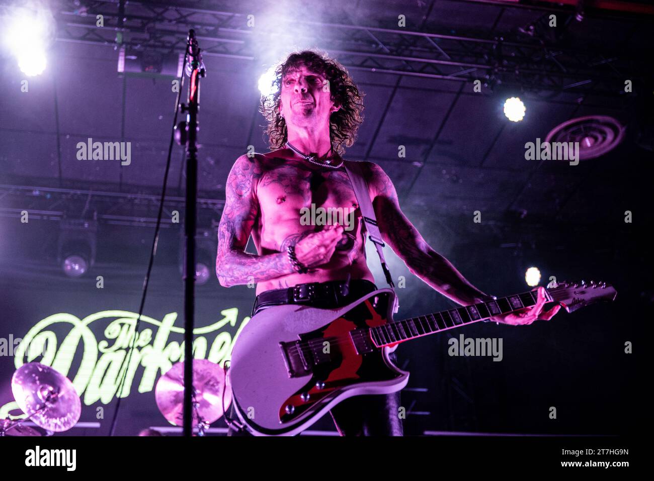 Justin Hawkins (The Darkness Stock Photo - Alamy