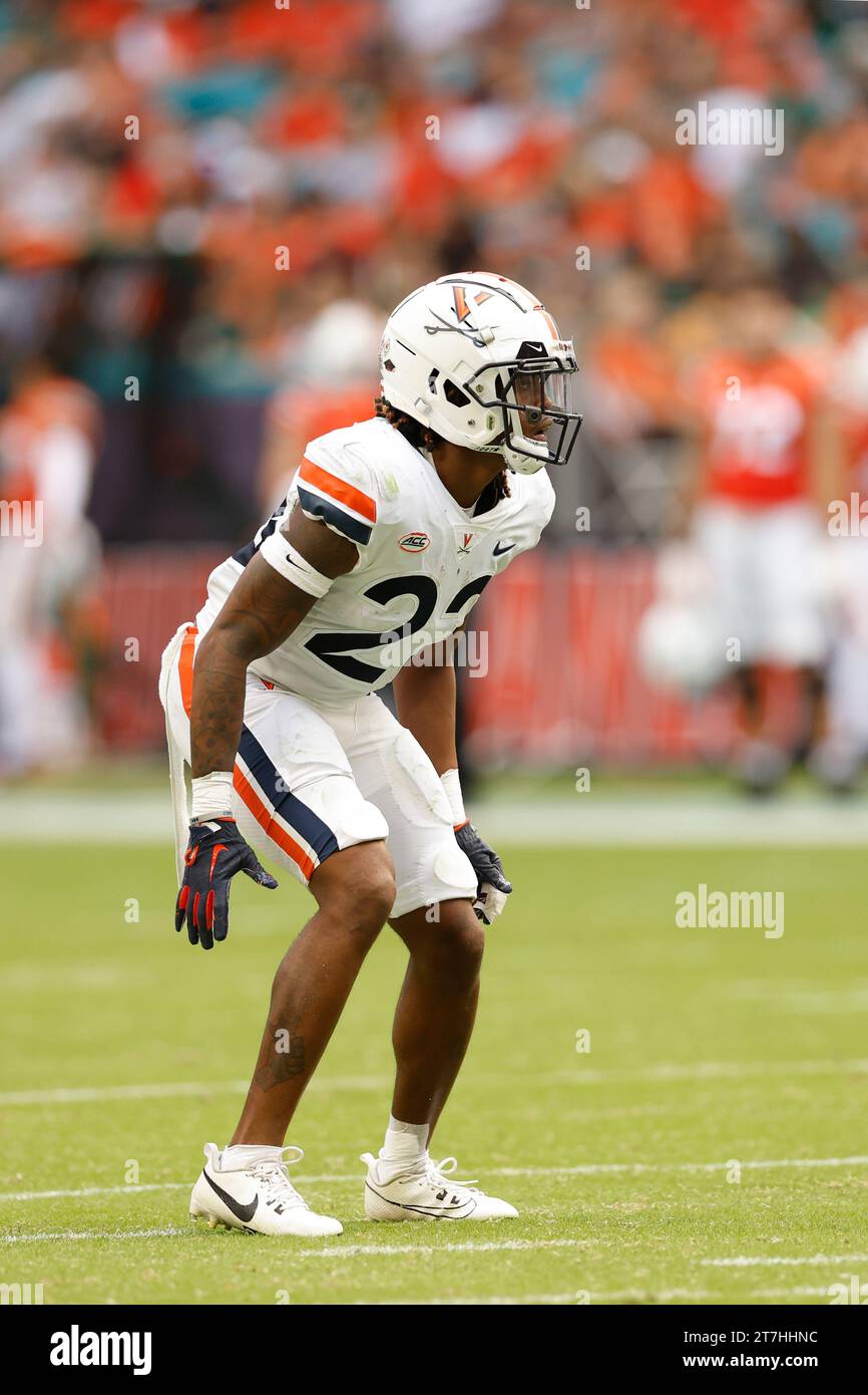University of Virginia defensive back Elijah Gaines (22) lines up for ...