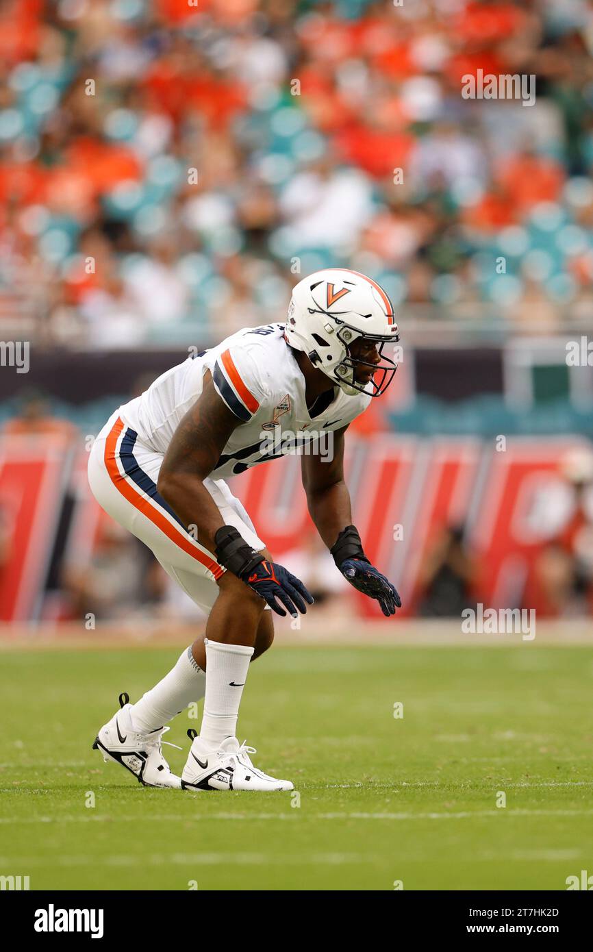 University of Virginia defensive end Chico Bennett Jr. (15) lines up ...