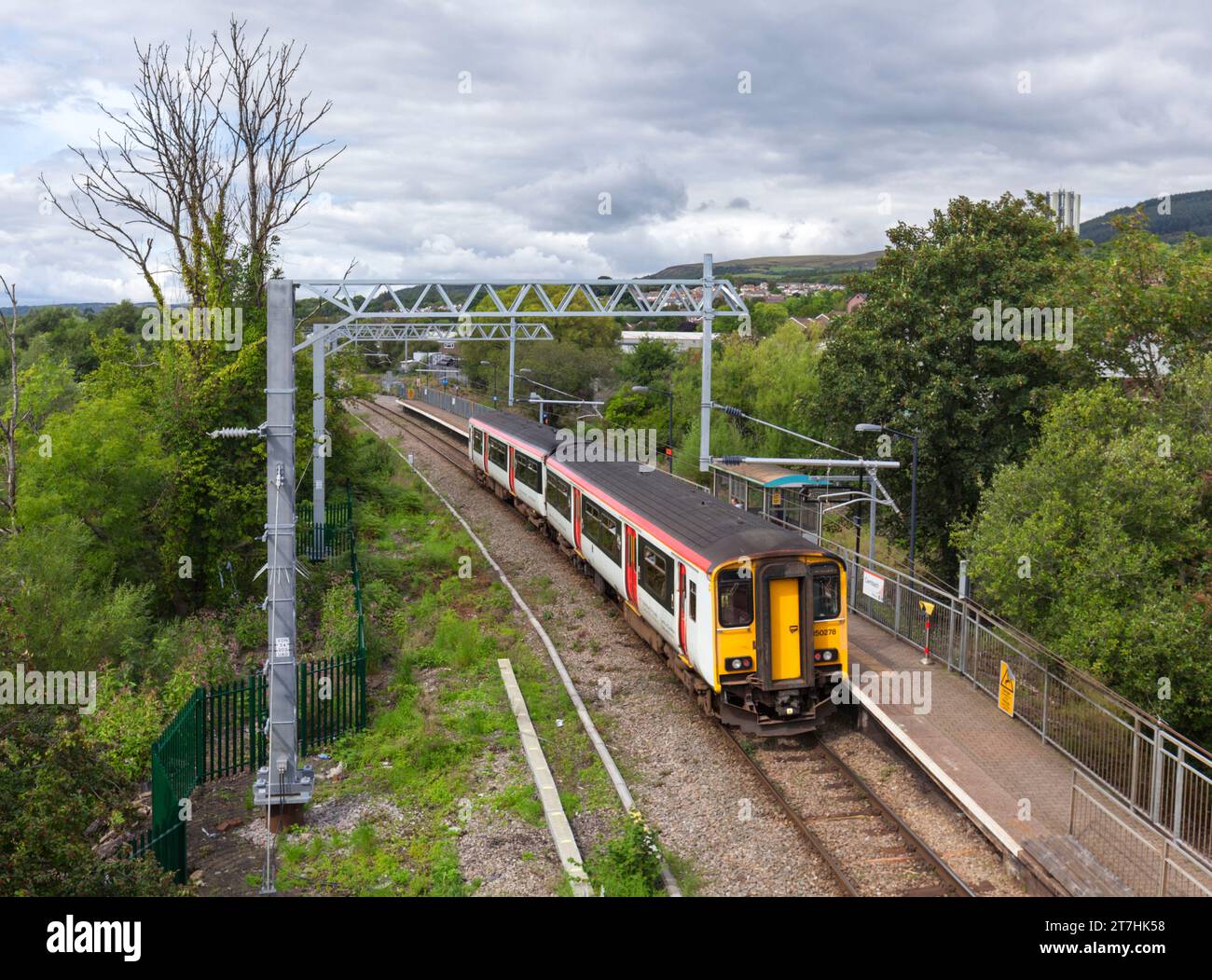 Transport For Wales class 150 DMU train 150278 calling at Cwmbach ...