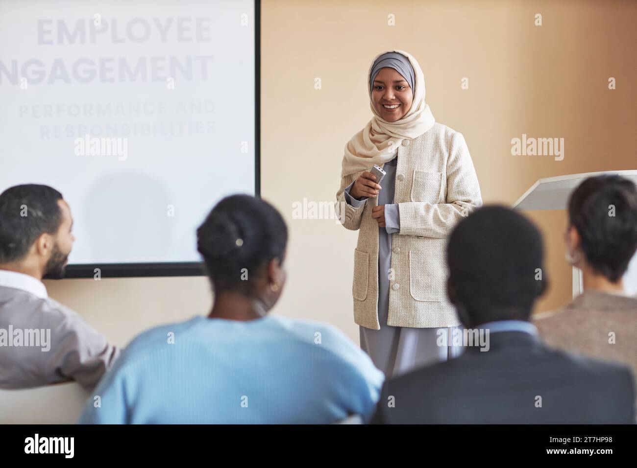 Hijab hr hi-res stock photography and images - Alamy