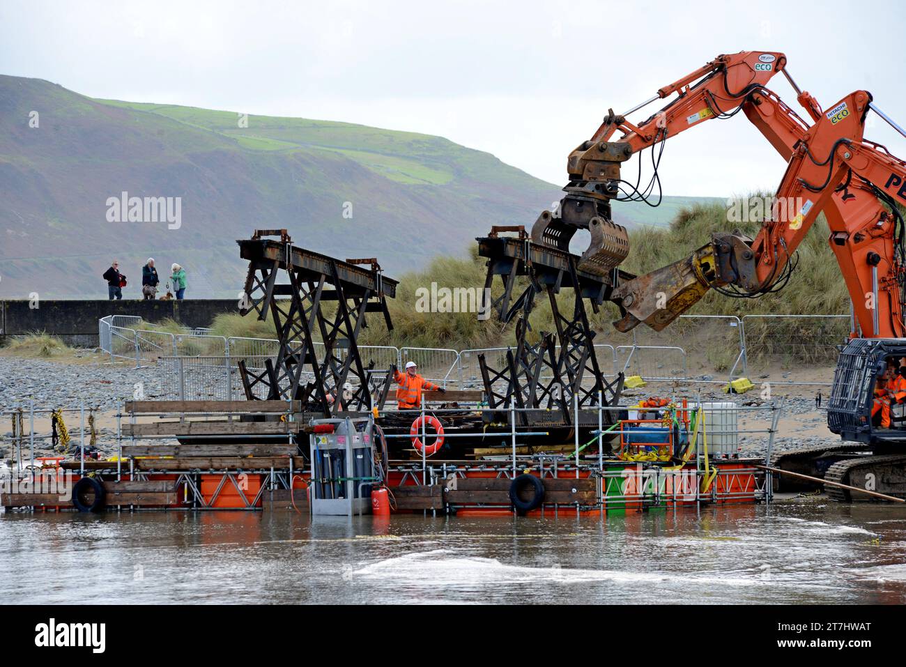 Old sections of Barmouth rail bridge cut up on Barmouth beach after ...
