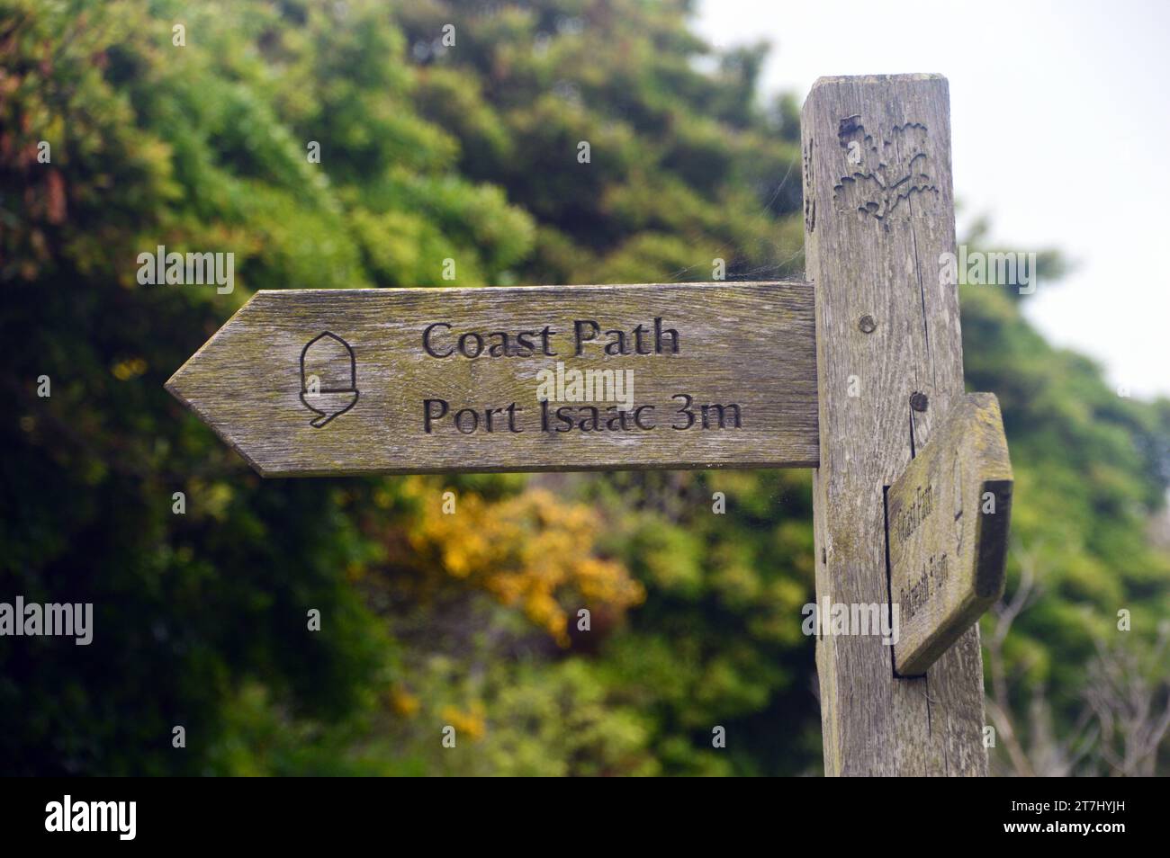 Wooden Signpost for the Coast Path to Port Isaac from the Fishing ...