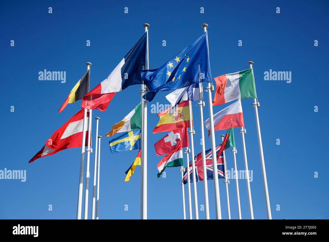 Drapeaux pays europe hi-res stock photography and images - Alamy