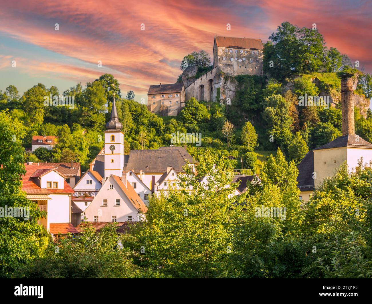 View of Pottenstein Castle in Bavaria Stock Photo - Alamy