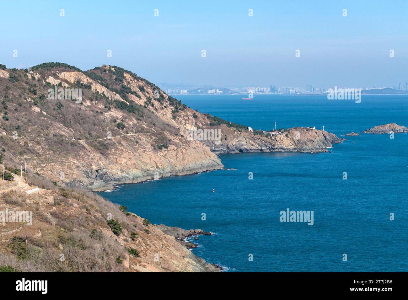 Aerial photo shows the early winter scenery of Lingshan Island in ...