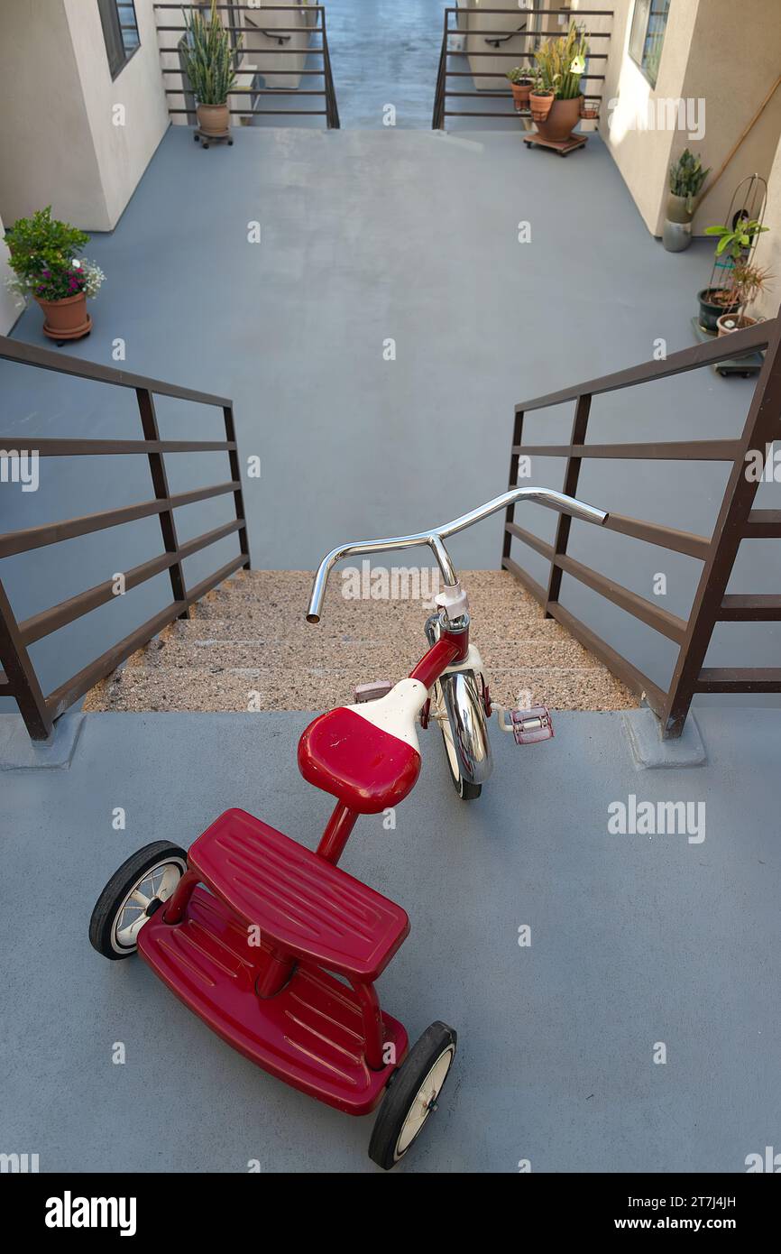 Vintage red tricycle hi-res stock photography and images - Alamy