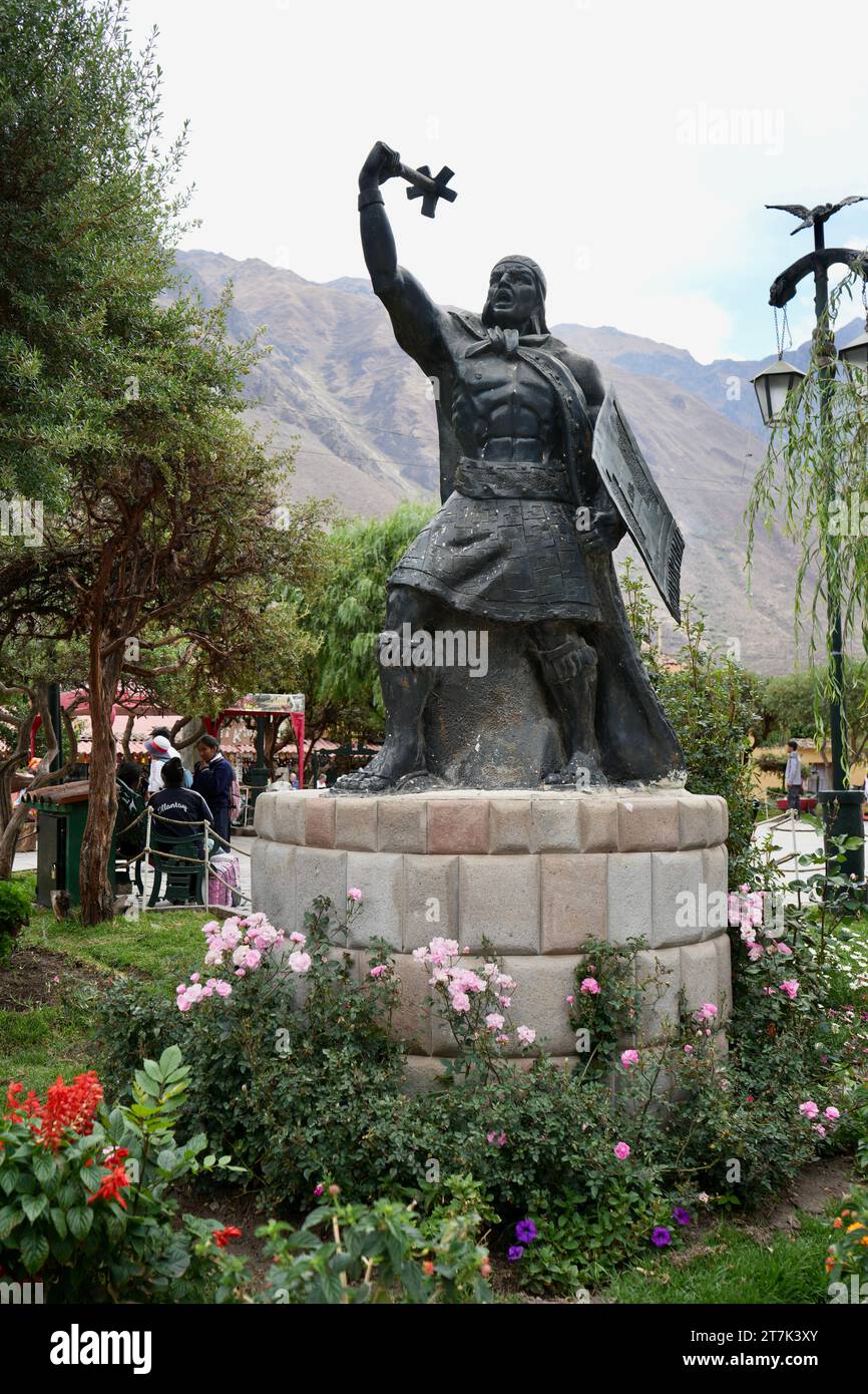 Statue of an Inca Man in the town square. Ollantaytambo, Peru, October ...