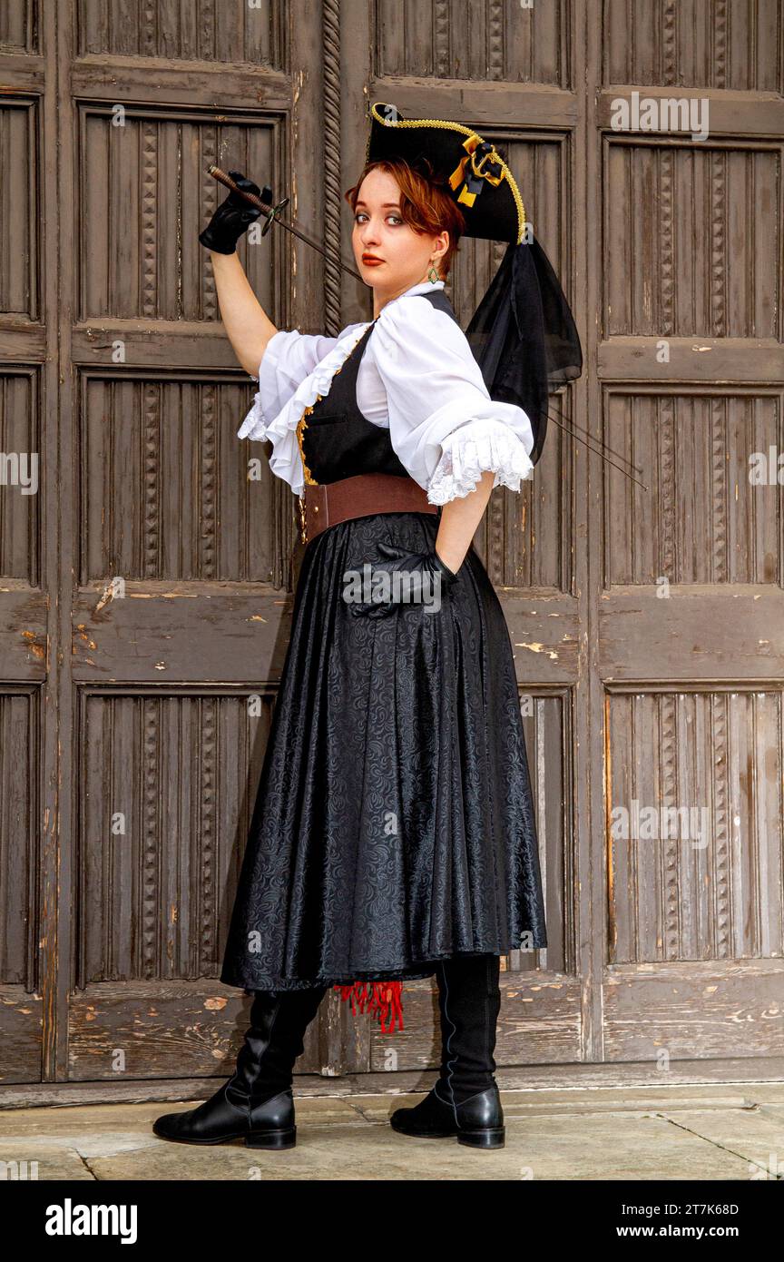 Ashley Wilkinson is out modelling in a complete pirate costume at the ...