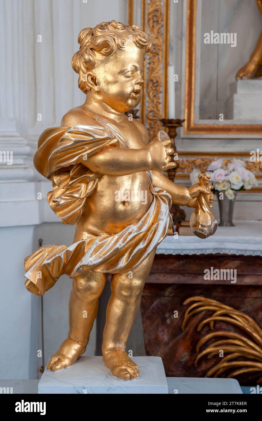 Cherub at chapel hi-res stock photography and images - Alamy