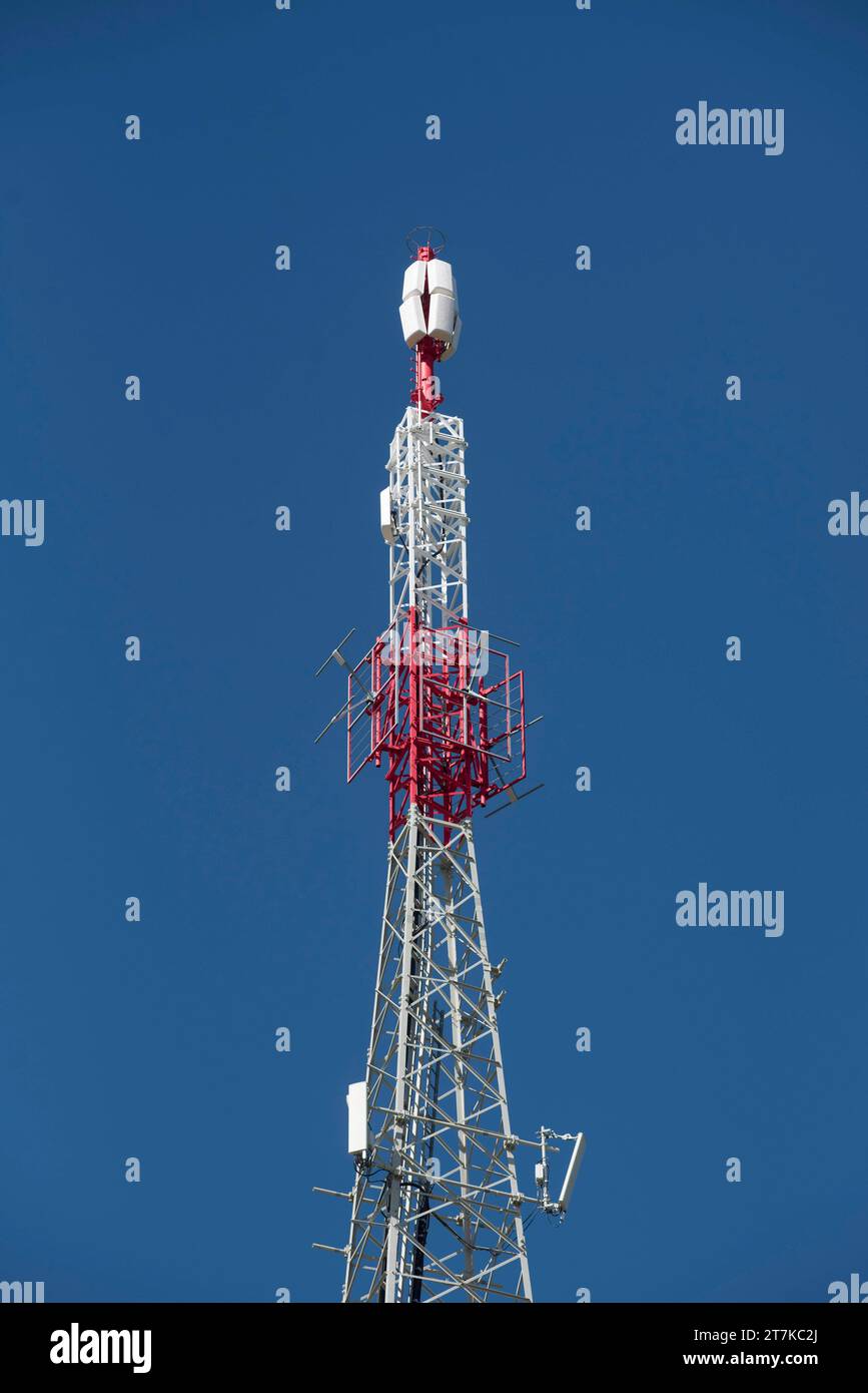 Transmitting station receiving station hi-res stock photography and ...