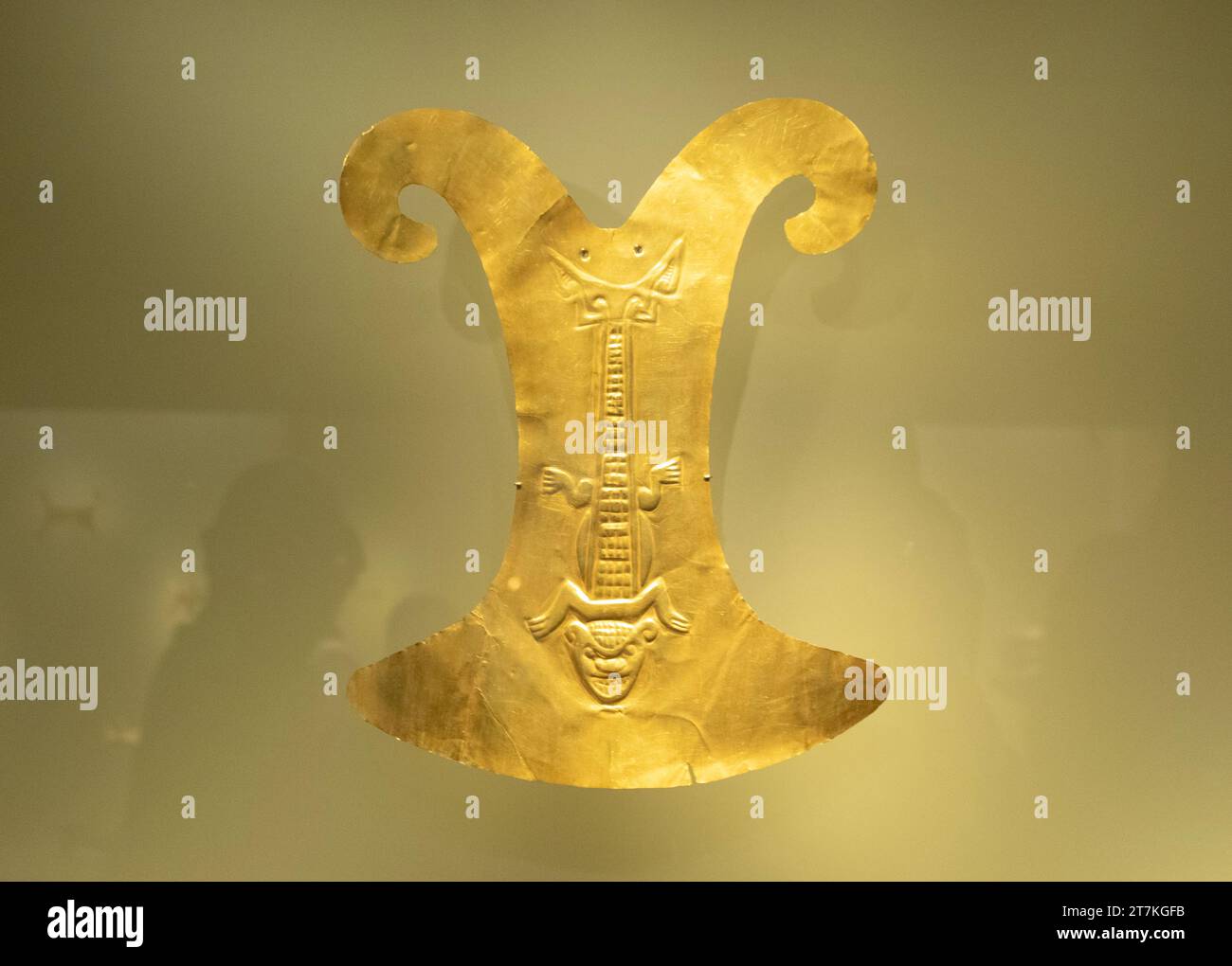 Ancient animal golden pectoral at colombian golden museum Stock Photo ...