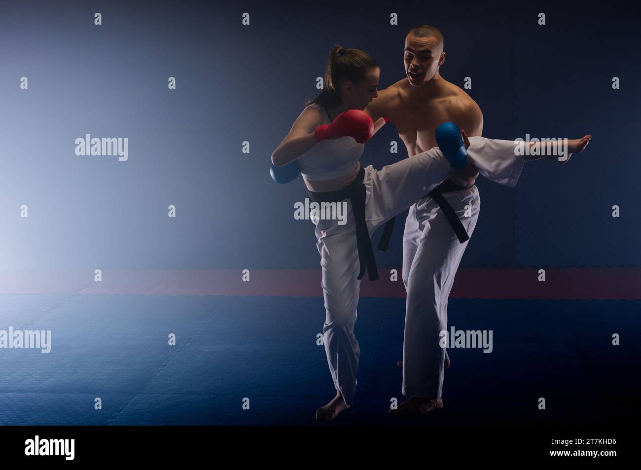 Karate kids pose Stock Photo - Alamy