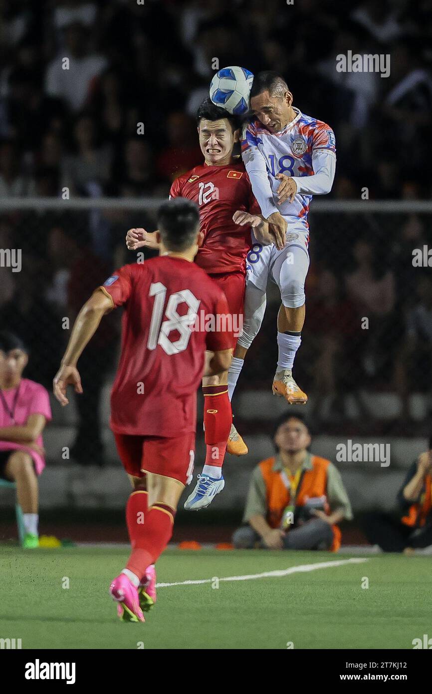 Manila, Philippine. 16th Nov, 2023. Phan Tuan Tai (Top L) of Vietnam ...