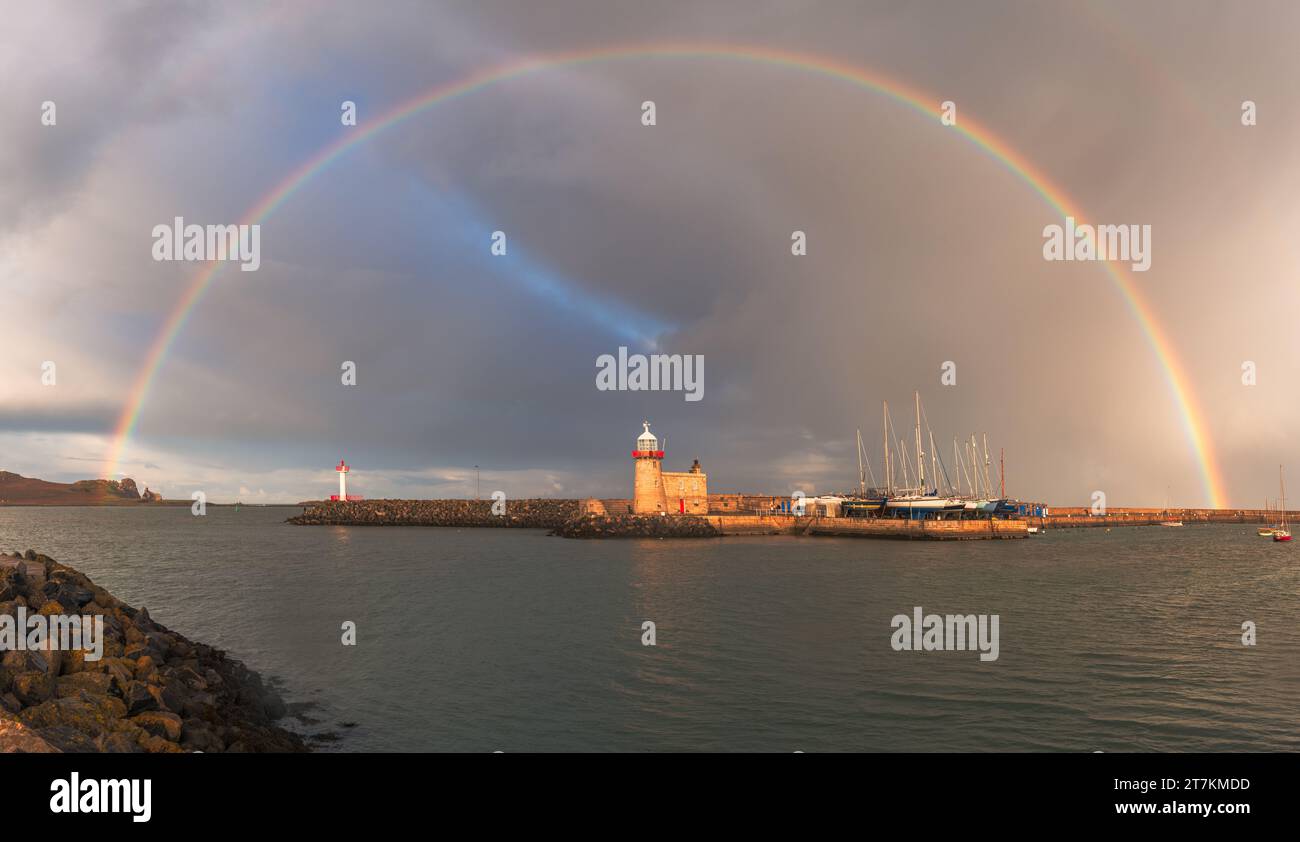 Emerald rainbow hi-res stock photography and images - Alamy