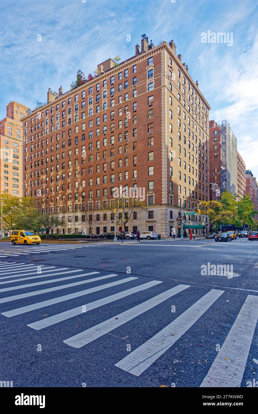 765-775 Park Avenue, a landmark neo-Renaissance apartment building of ...