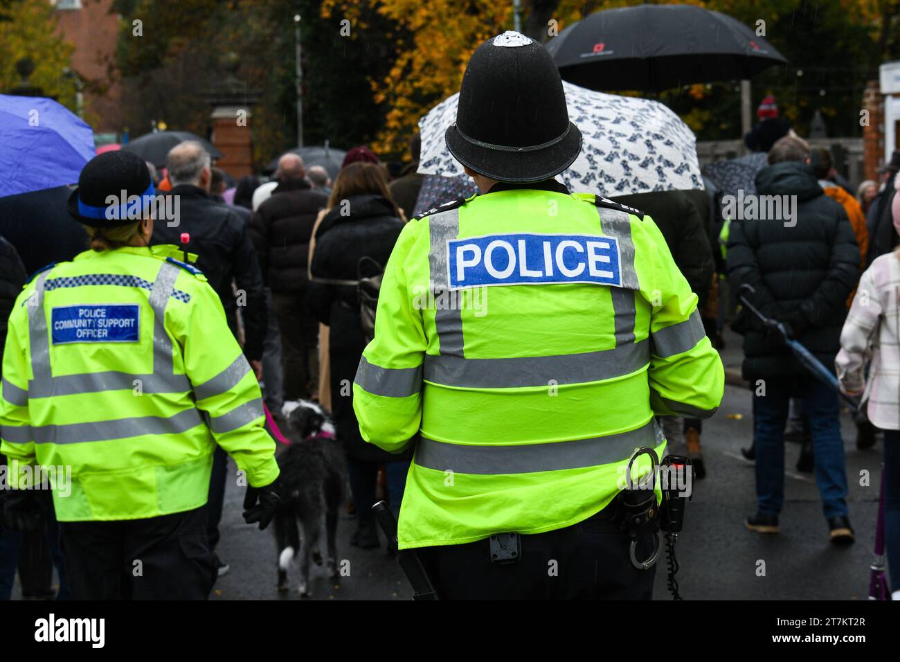 Pcso uniform hi-res stock photography and images - Alamy