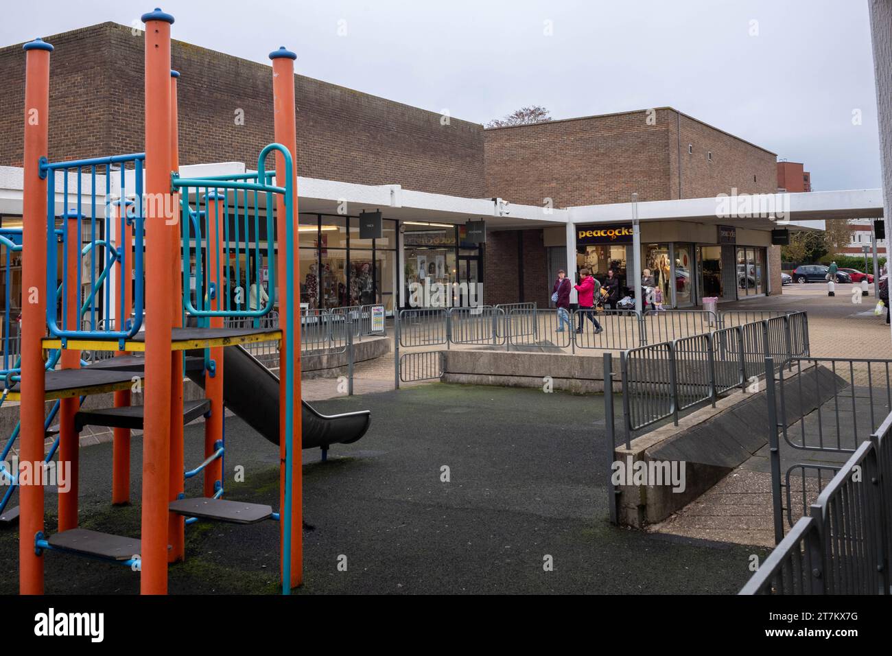 Newlands shopping centre hi-res stock photography and images - Alamy