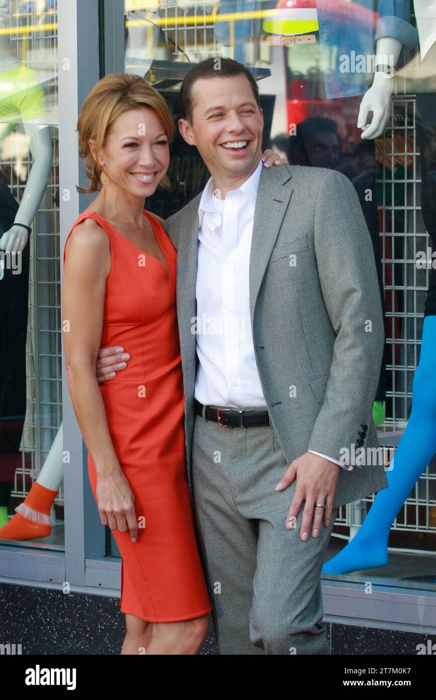 Jon Cryer and wife Lisa Joyner at the Hollywood Chamber of Commerce ...