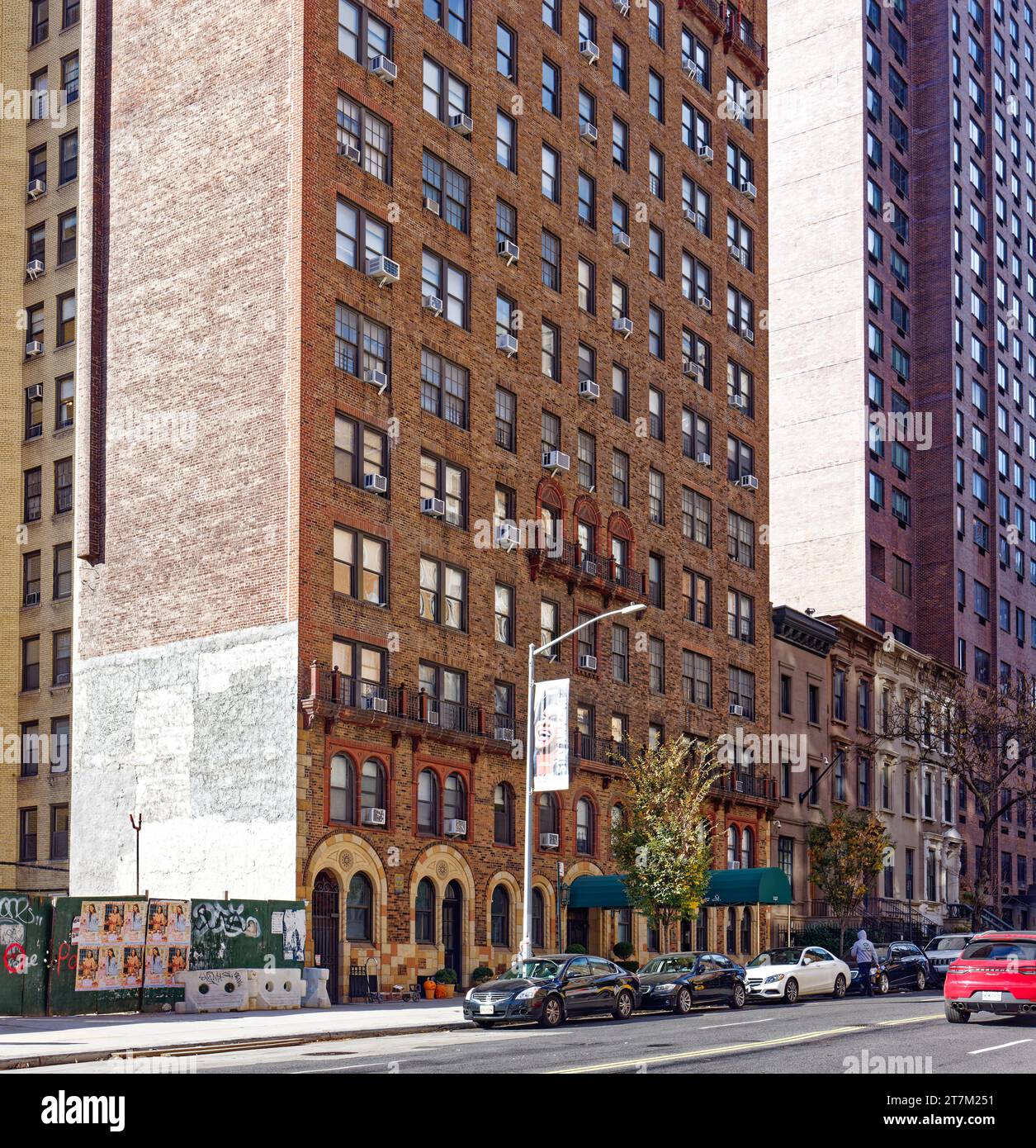 242 east 72nd street hi-res stock photography and images - Alamy