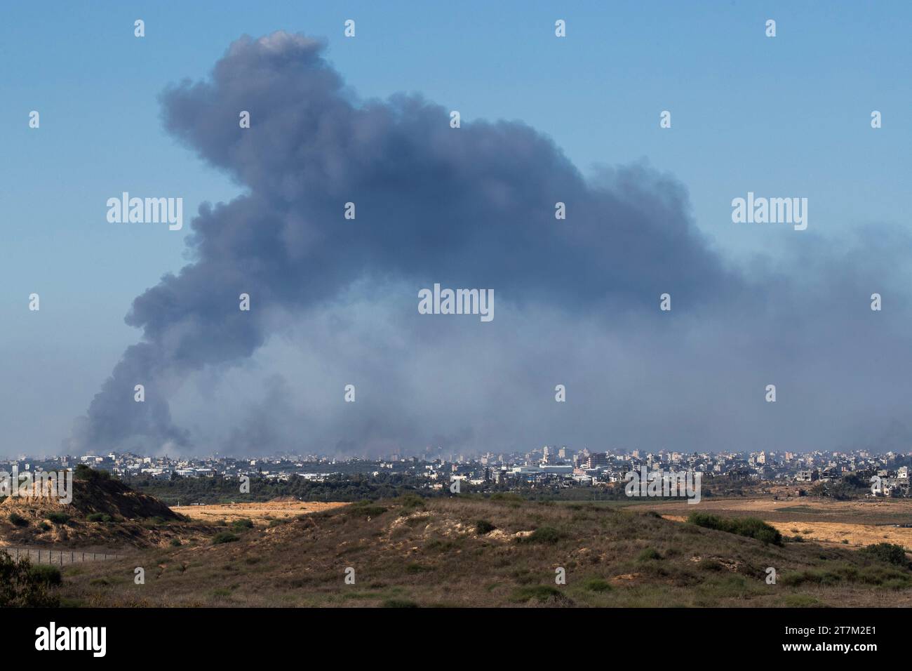 Southern Israel, Israel. 16th Nov, 2023. A view of bombing by the ...