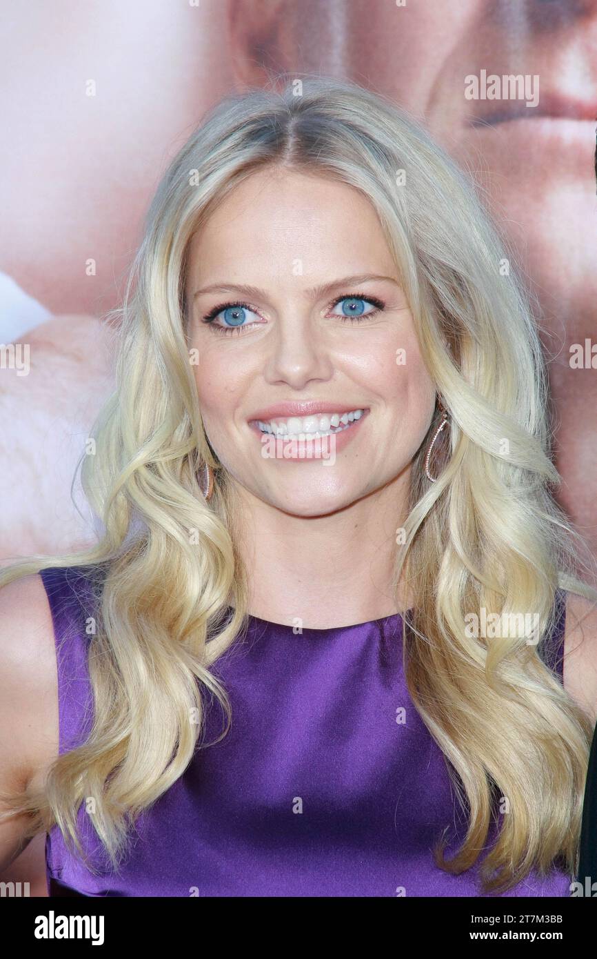 Mircea Monroe at the World Premiere of Universal Pictures' "The Change ...
