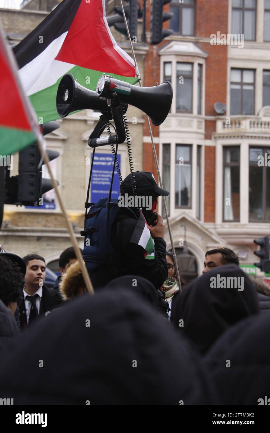 London, UK. 16/November/2023 Tower Hamlets School Students March for ...