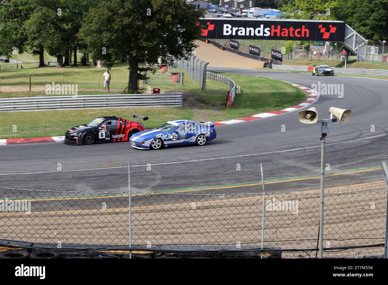 Bernie's V8 & Historic Outlaws car racing at Brands Hatch - 8th July ...