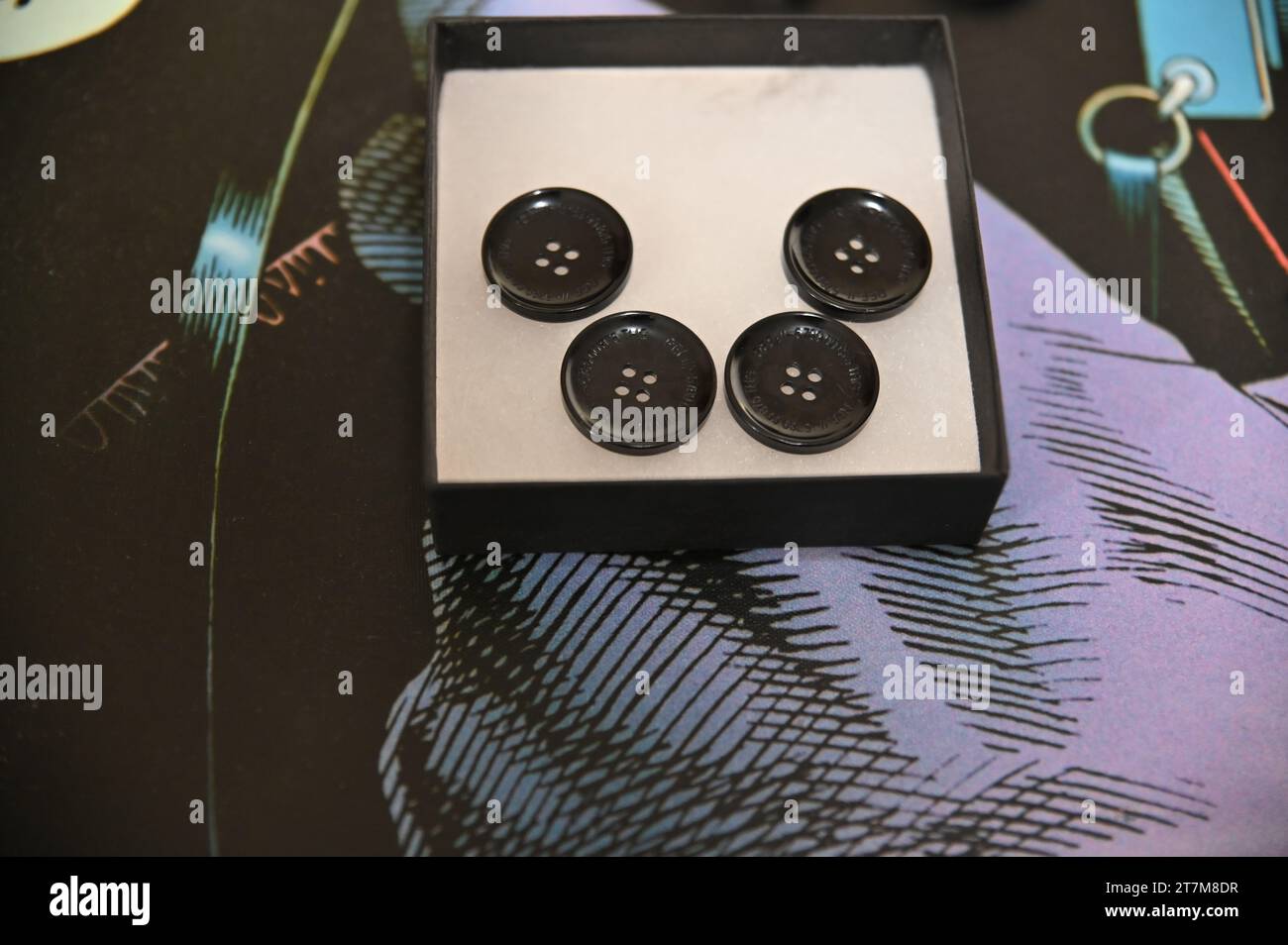 Perspex box art hi-res stock photography and images - Alamy