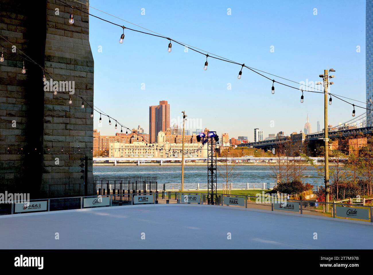 Brooklyn, United States. 16th Nov, 2023. Staci Hallmon, Eric Landau ...