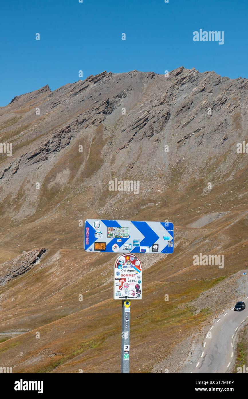 France italy alps border hi-res stock photography and images - Alamy