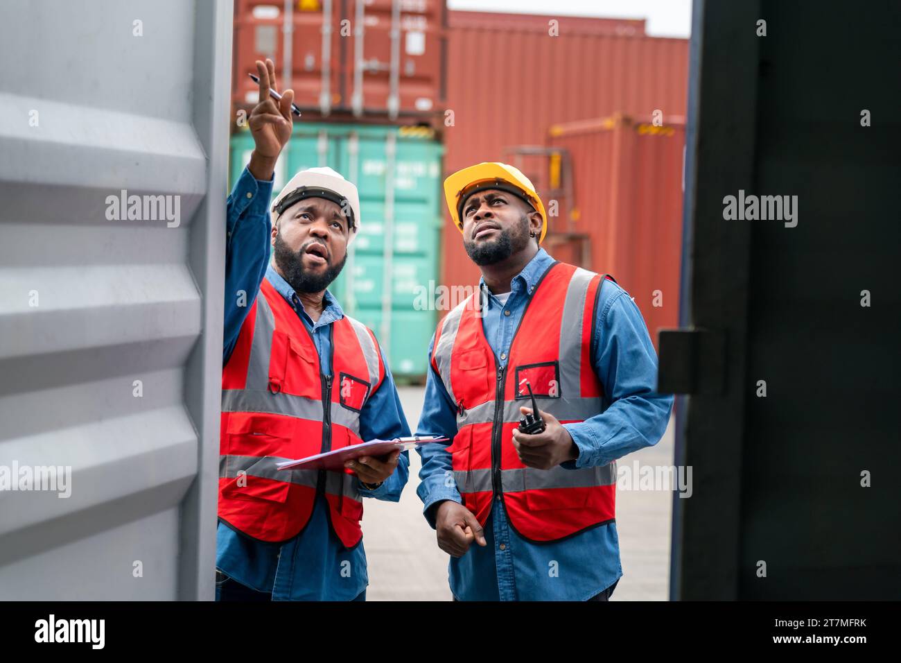 Two american shipping containers hi-res stock photography and images ...