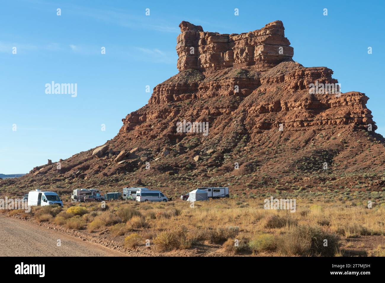 Campers in the Valley of the Gods to view the annular solar eclipse of ...