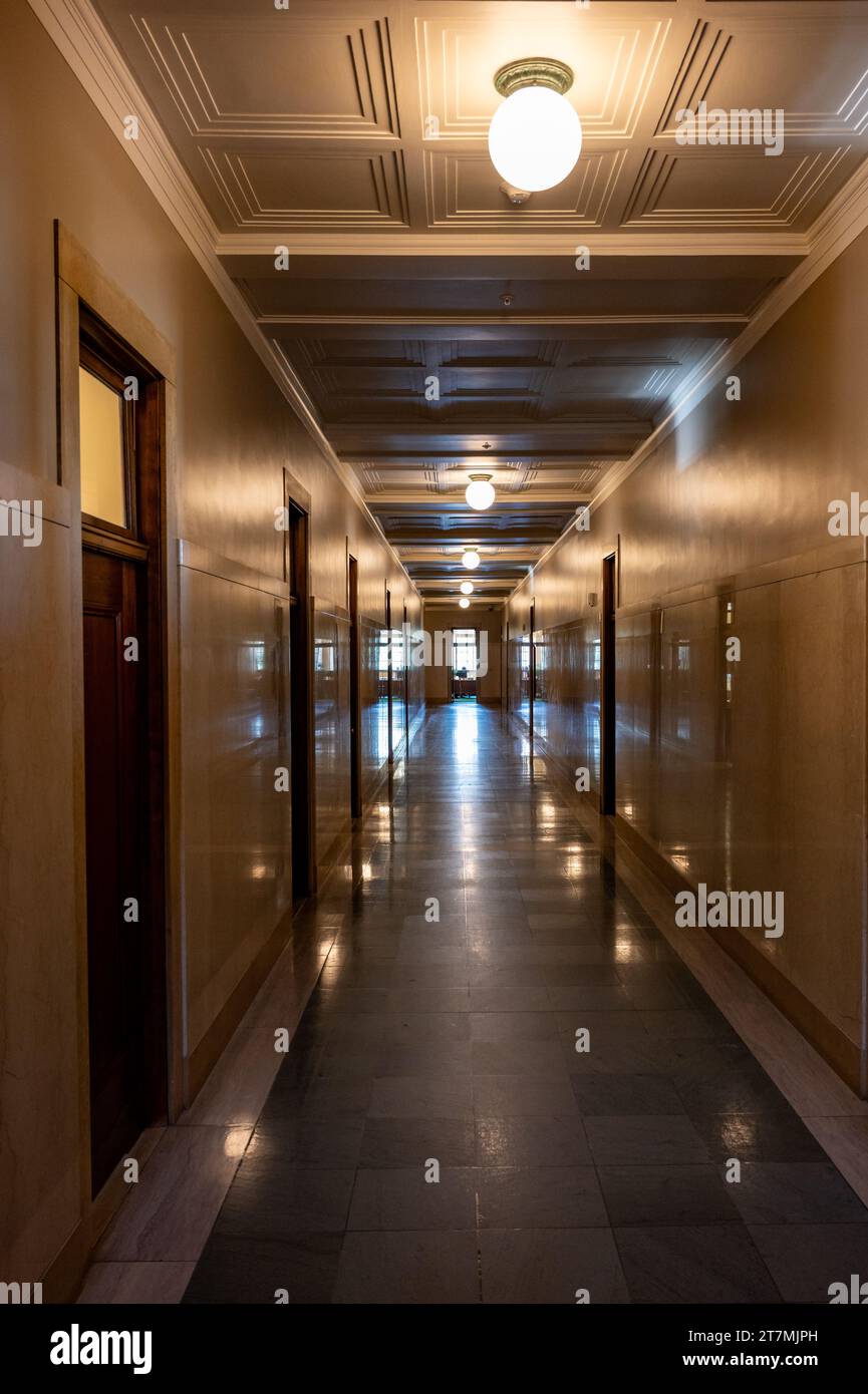 Interior nebraska state capitol building hi-res stock photography and ...