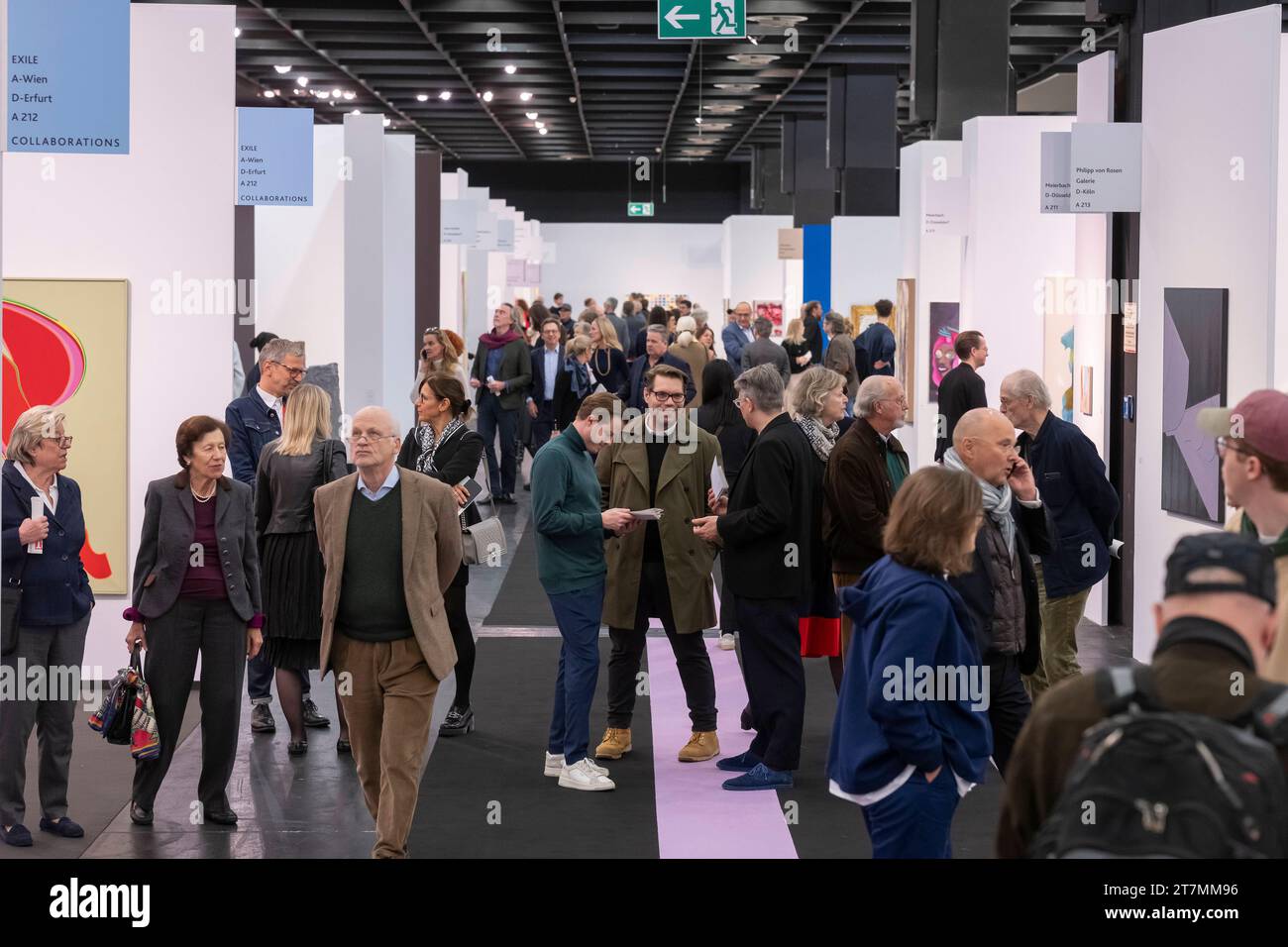 Kunstmesse Art Cologne 2023 in der Messe Köln *** Art Cologne 2023 art ...