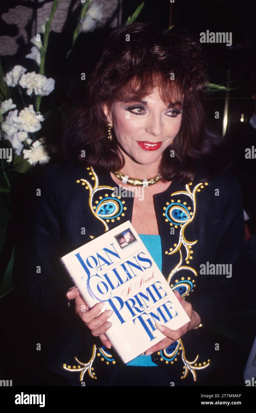 1982 Joan Collins John Barrett/PHOTOlink.net Stock Photo - Alamy