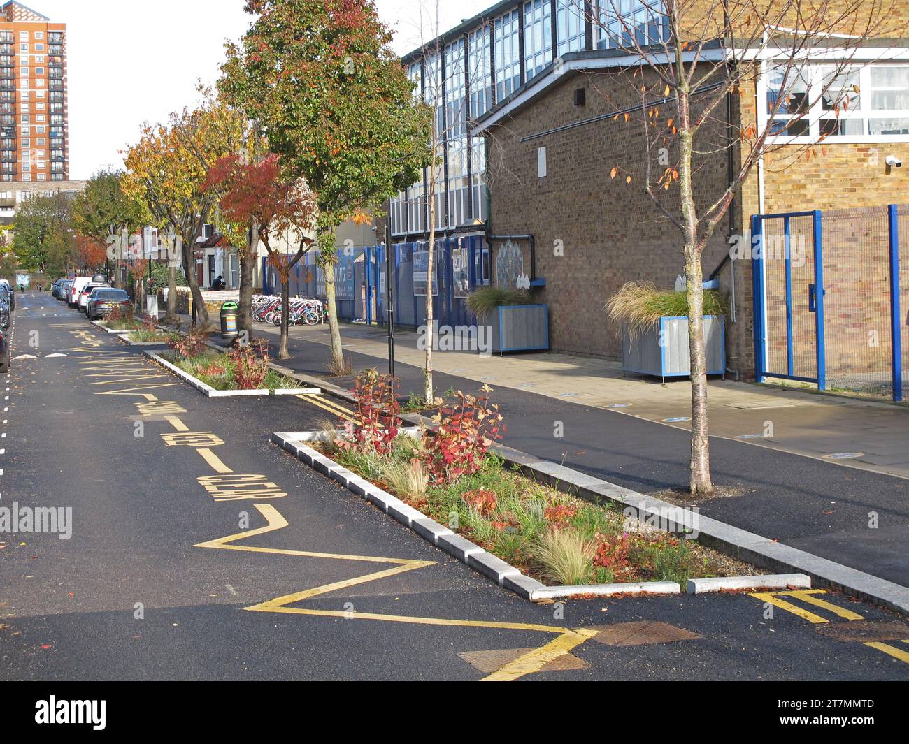 Flood gardens on Brooke Street, Walthamstow, London, UK. A sustainable ...