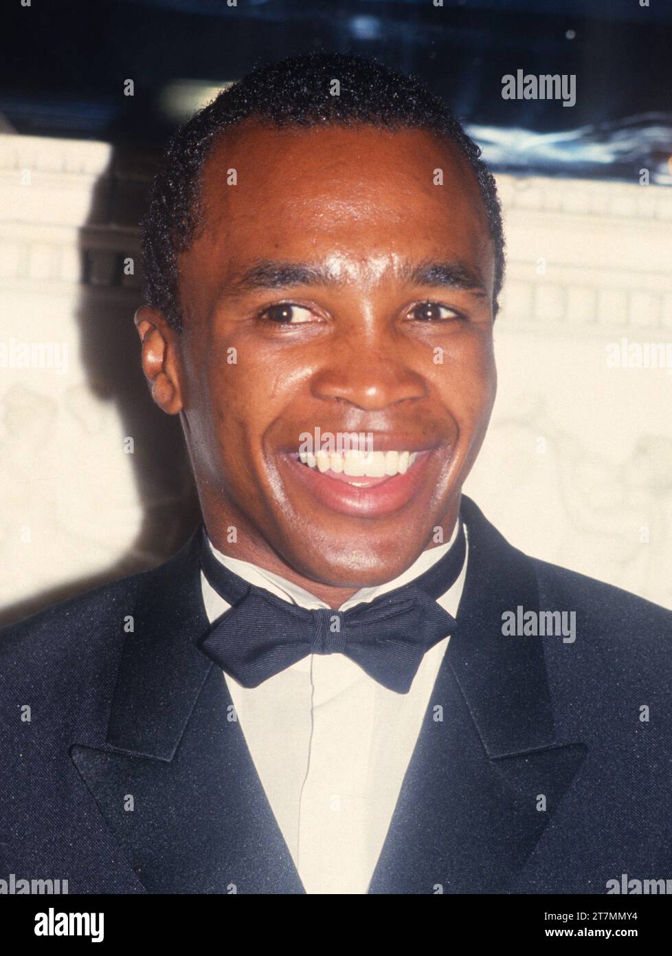 Sugar ray leonard actor hi-res stock photography and images - Alamy