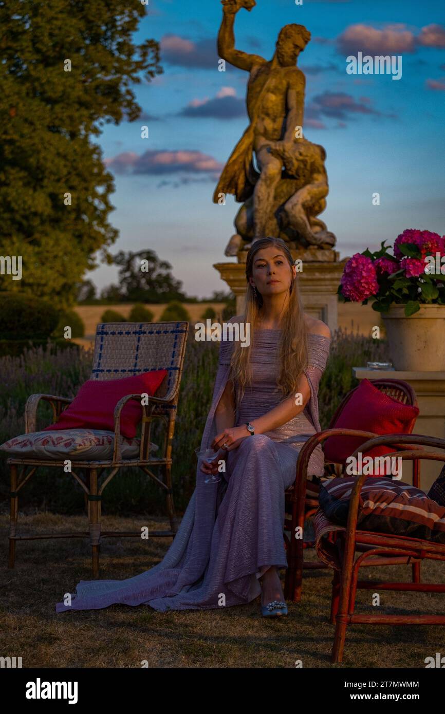 Rosamund pike 2023 hi-res stock photography and images - Alamy