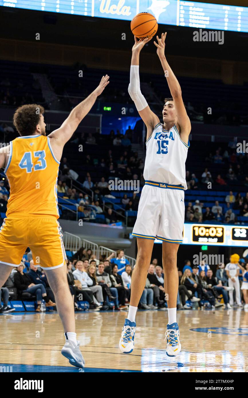 UCLA Bruins center Aday Mara (15) scores against LIU Sharks center ...