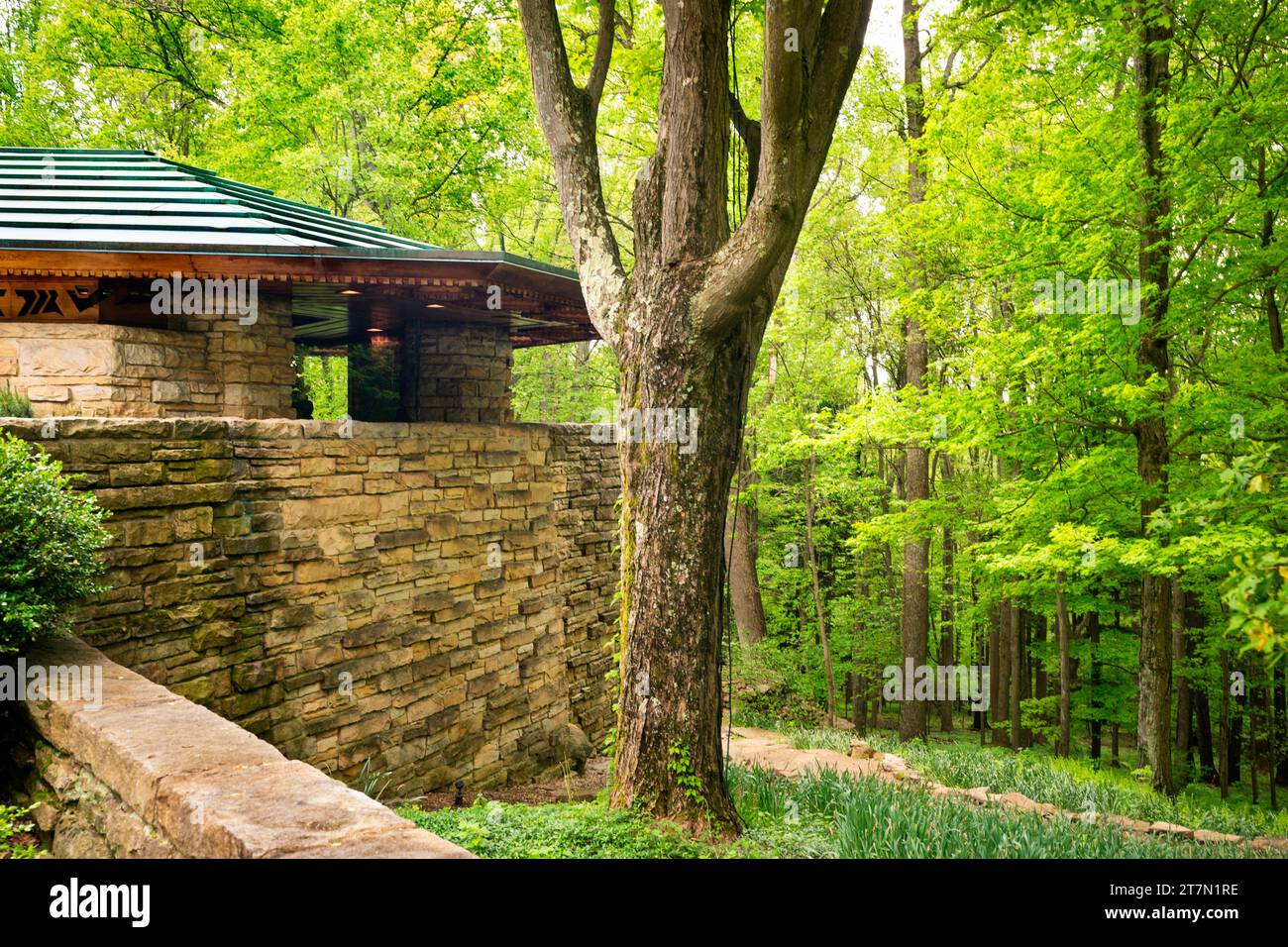 Kentuck Knob, Usonian styled architecture designed by Frank Lloyd ...