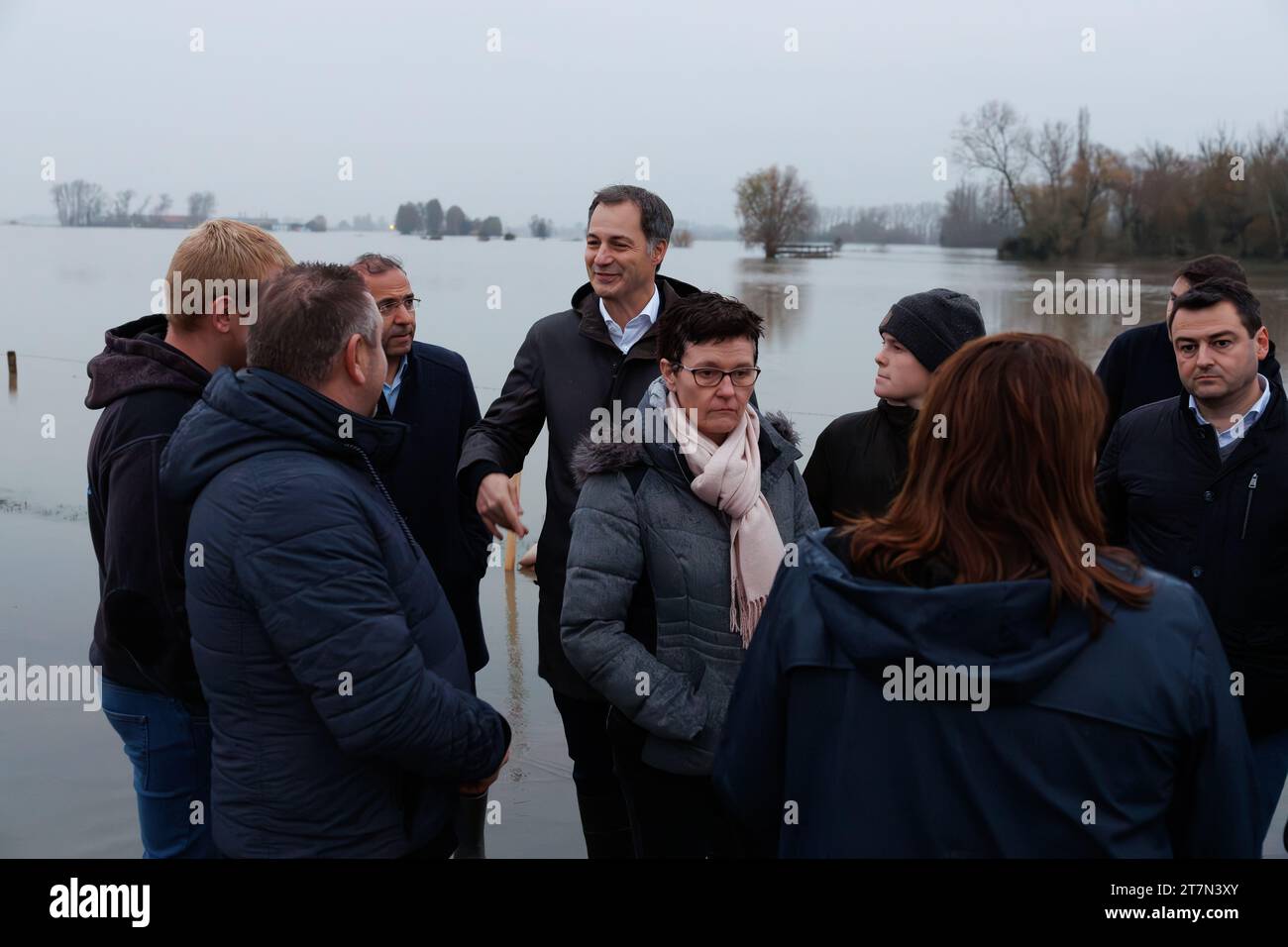 Houthulst, Belgium. 16th Nov, 2023. farmer Marino Leeman and Prime ...