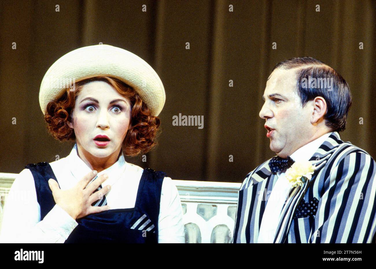 Lesley garrett mikado hi-res stock photography and images - Alamy