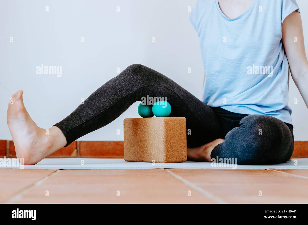 Rolling block hi-res stock photography and images - Alamy