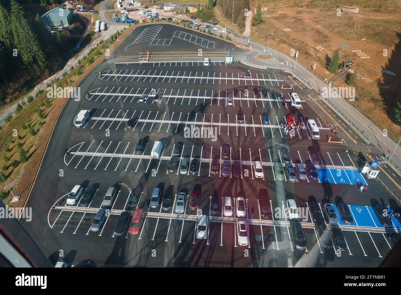 A lot of cars in a rows. Used car sales Stock Photo - Alamy