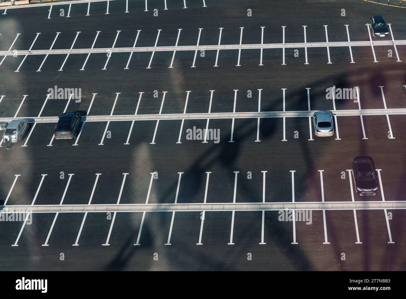 Rows new used cars hi-res stock photography and images - Alamy