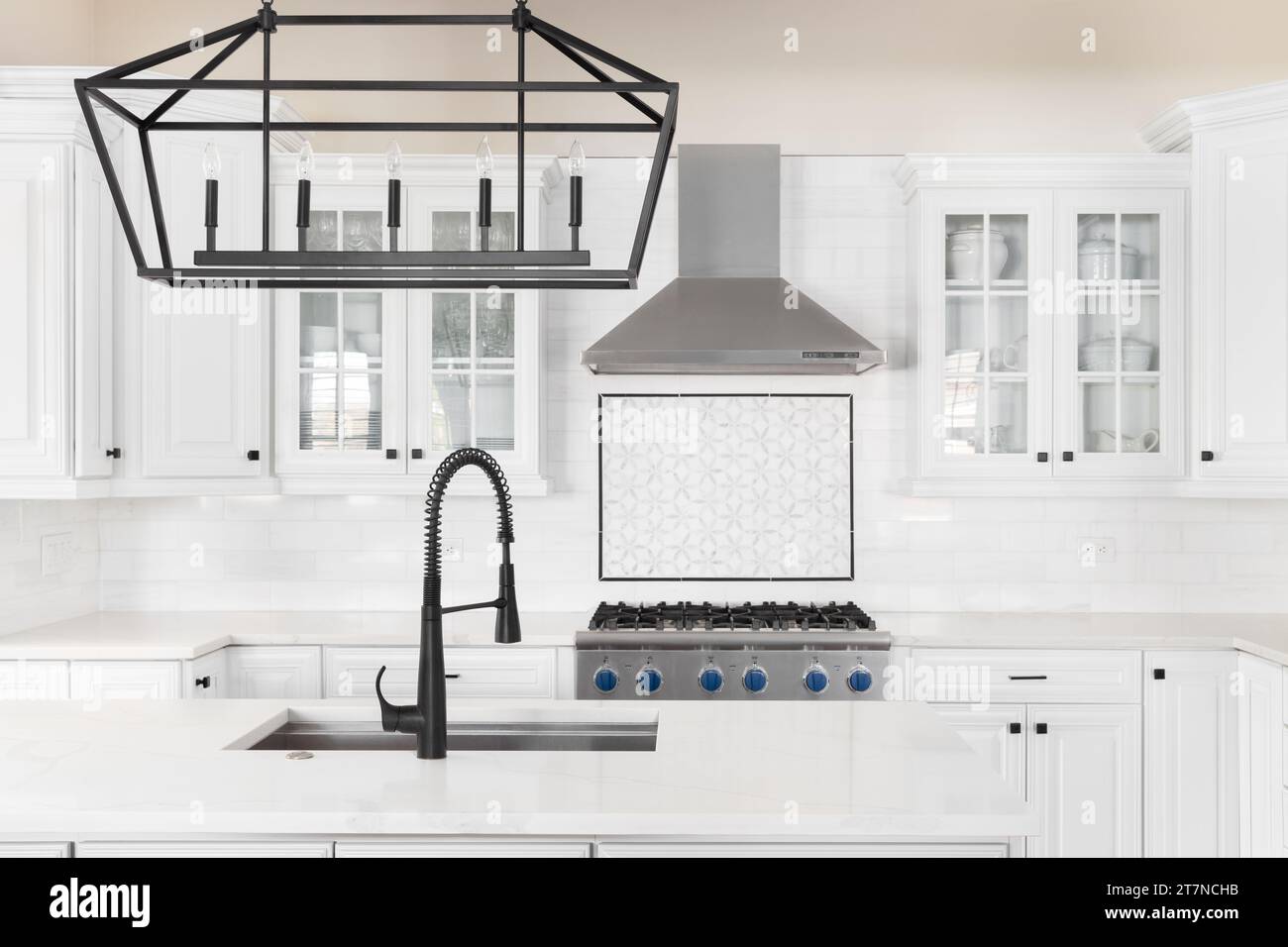 Steel on stove tile backsplash hi-res stock photography and images - Alamy