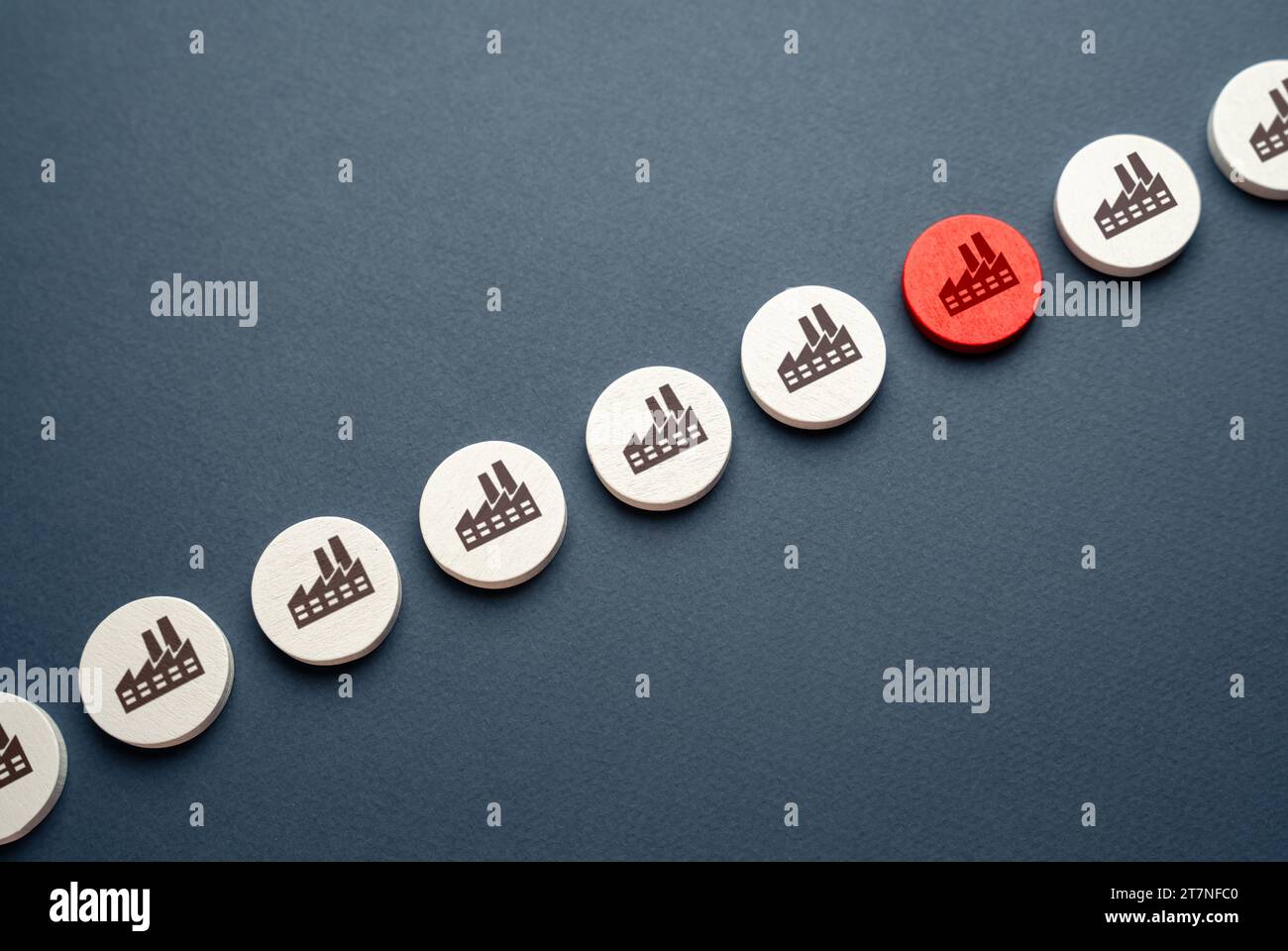 Production chain hi-res stock photography and images - Alamy