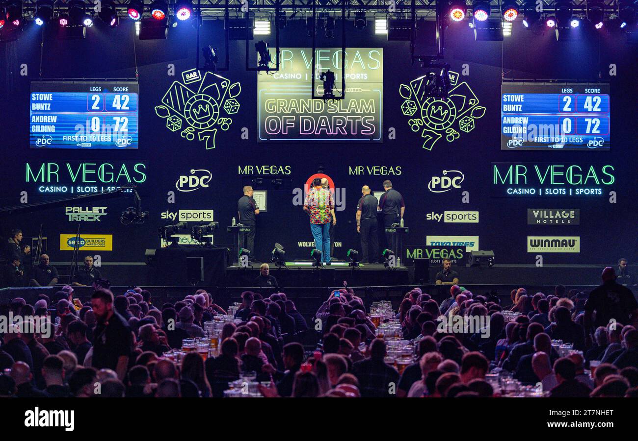 WV Active, Aldersley, Wolverhampton, UK. 16th Nov, 2023. 2023 PDC Grand ...